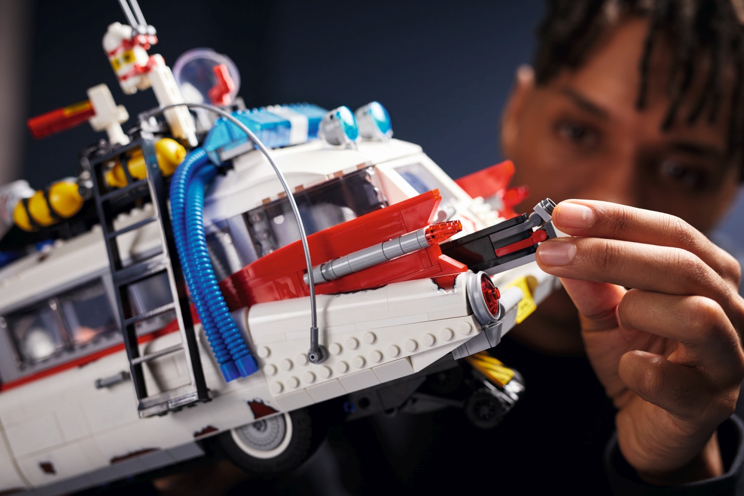 LEGO Ghostbusters 10274 Ecto-1 officieel gepresenteerd