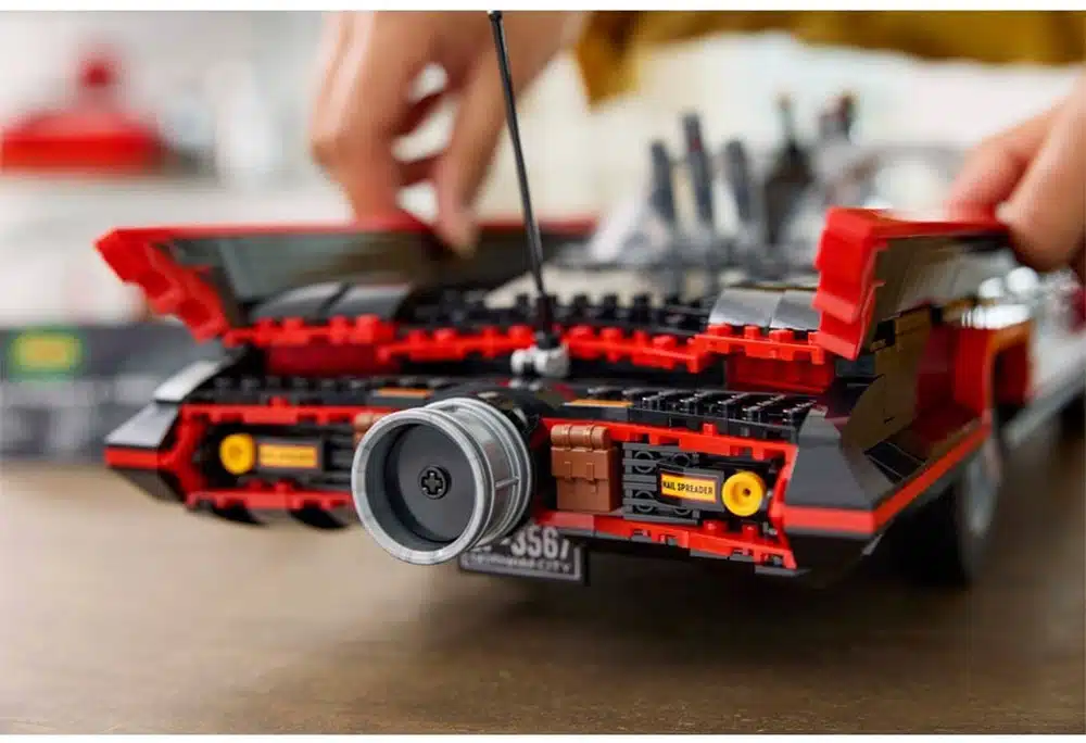 LEGO DC 76328 The Classic TV Series Batmobile gepresenteerd